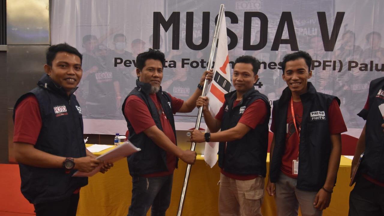 Pimpin PFI Palu 2024-2027, Rifki dan Wah Ono Komitmen Perkuat Kompetensi Pewarta Foto - Harian ...