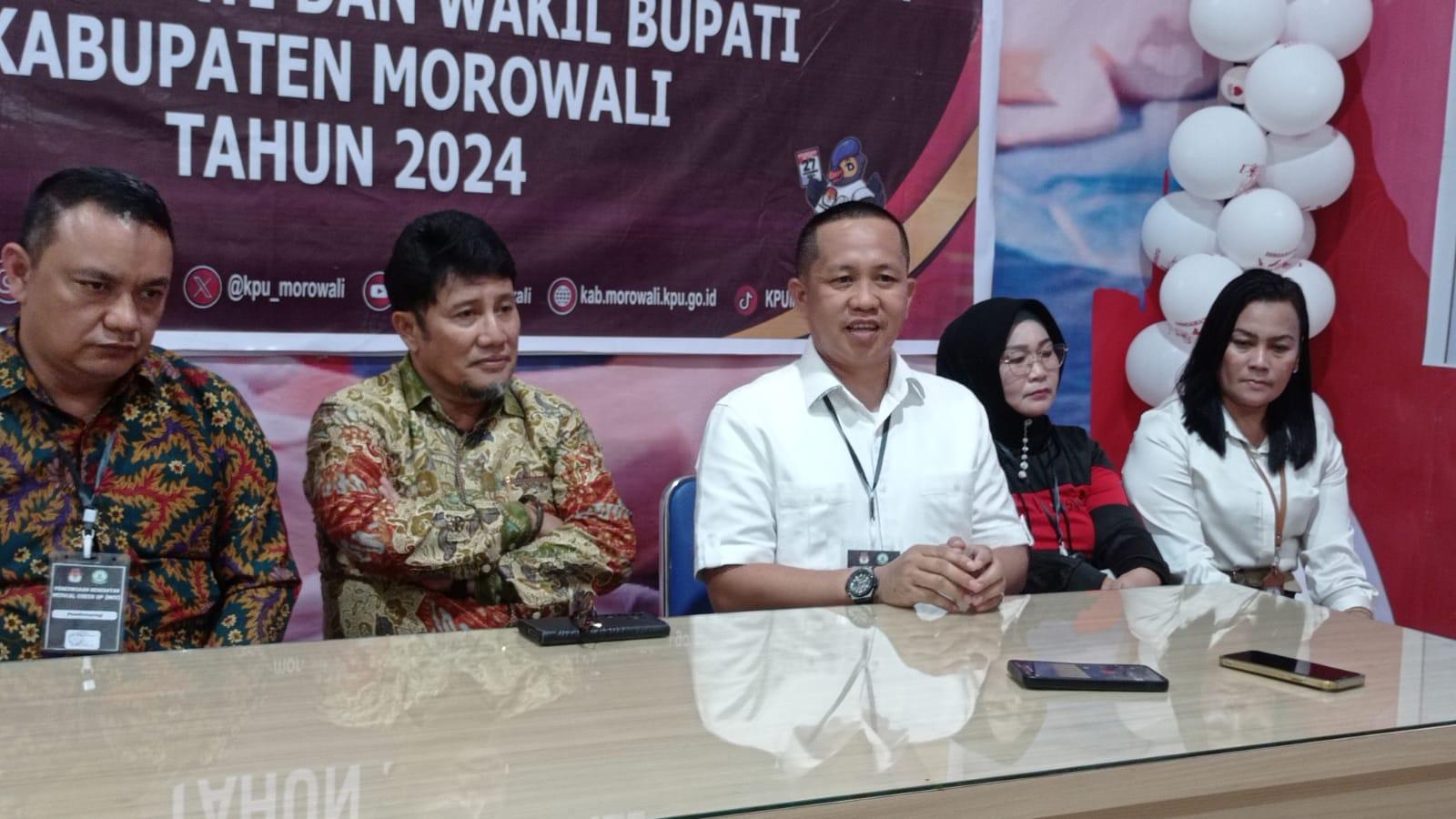 Usai Daftar ke KPU Morowali, Iksan dan Iriane Ilyas Jalani Pemeriksaan Kesehatan di RSUD Undata ...