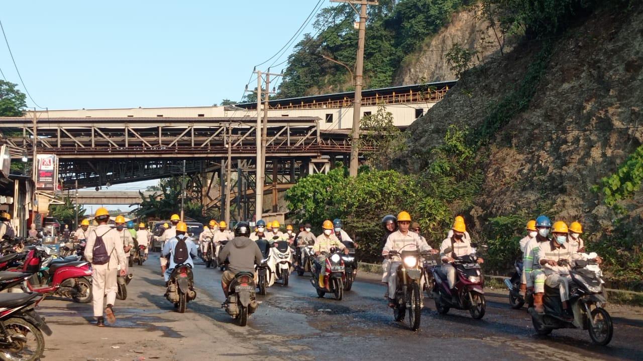 Kesaksian Buruh dan Potret Buram Industri Nikel di Morowali - Harian ...